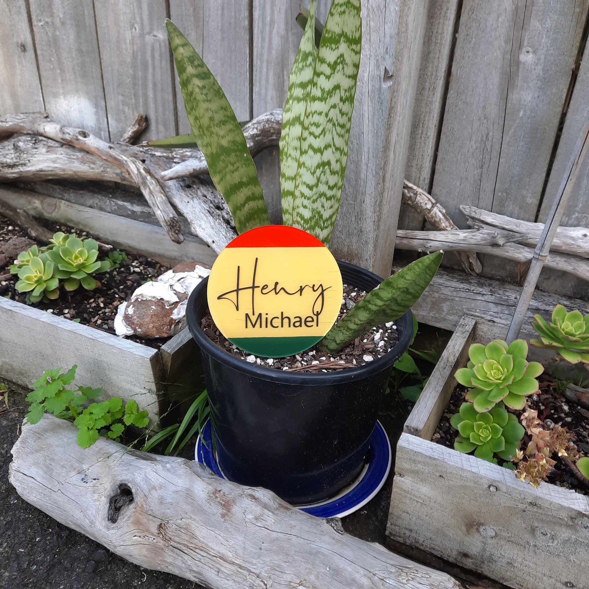 Acrylic Rasta Name Round Sign|Love Family Designs – LoveFamilyDesigns